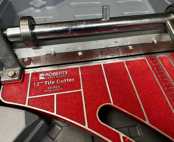 Roberts 10-900 VCT and Vinyl Tile Cutter 12" W/ Case