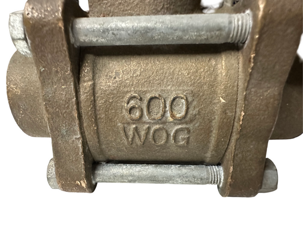 Apollo 600 W0G Ball Valve 1-1/4 NPT