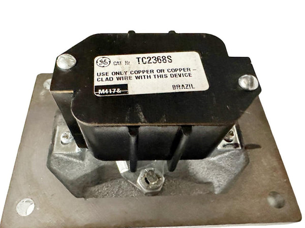 Crouse-Hinds DSD917 Explosion Proof Manual Motor Starter Cover W/TC236