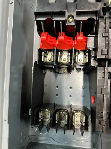 Square D H321N General Duty Fusible Safety Switch 30A 3 Pole 7.5HP 240