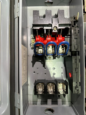 Square D H361AWK Fusible Heavy Duty Safety Switch 30 A 600 VAC 3 Phase