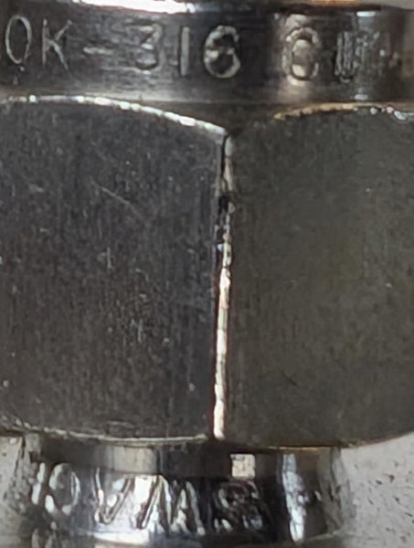 Swagelok SS-DLS4 Diaphragm Valve 1/4" High-Pressure Stainless Steel w/