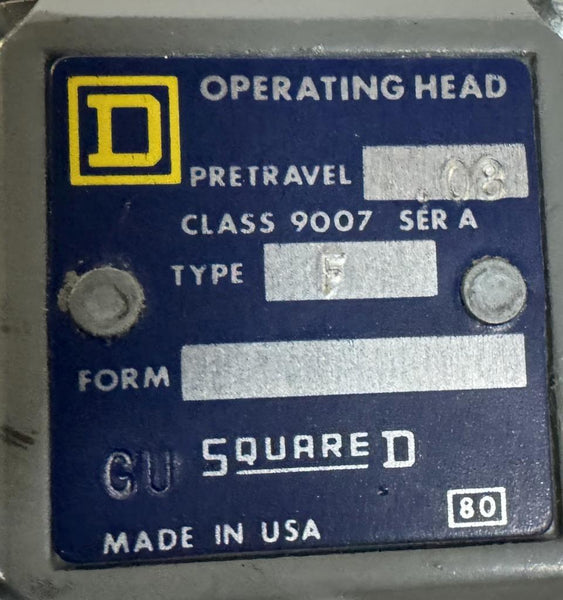 Square D 9007C54F Limit Switch Series A W/ Operating Head | Surplus Select