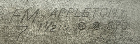 Appleton T57 Conduit Outlet Body 1-1/2" Form 7 Grayloy-Iron w/ 570 ...