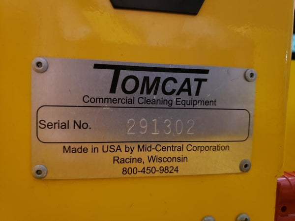 Tomcat 290 29" Rider Ride On Floor Scrubber w/ Charger