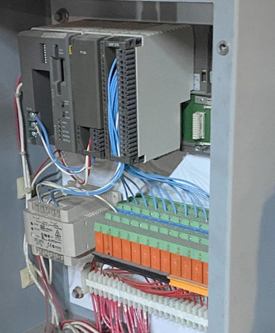 Mobile Power Distribution Unit Outlet Breaker Panel 480V 3 Ph to 240/1