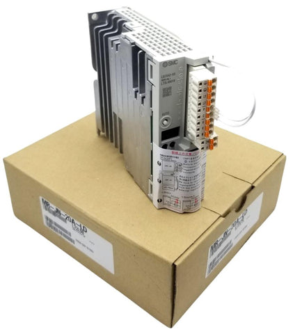 SMC LECSA2-S3 Servo Driver 20W Input 200-203VAC 2.4A 50-60Hz 24VDC 0.5