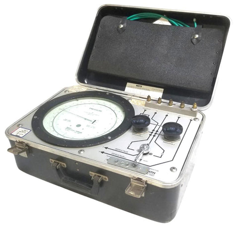 Wallace & Tiernan 65-120 Portable Pneumatic Calibrator Ser 65-120