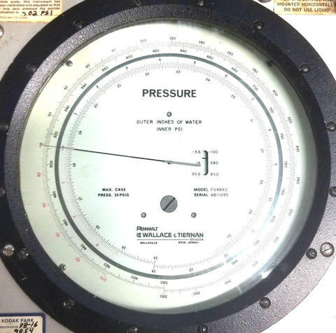 Wallace & Tiernan 65-120 Portable Pneumatic Calibrator Ser 65-120