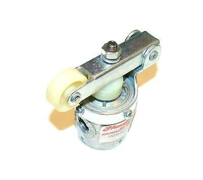 NEW HUMPHREY POPPIT AIR SWITCH 1/4 NPT MODEL U250C (2 AVAILABLE)