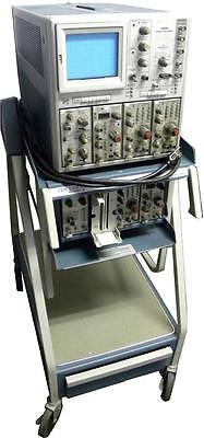 TEKTRONIX OSCILLOSCOPE WITH OPTION 87 AND CART MODEL 7904 WITH PLUGINS