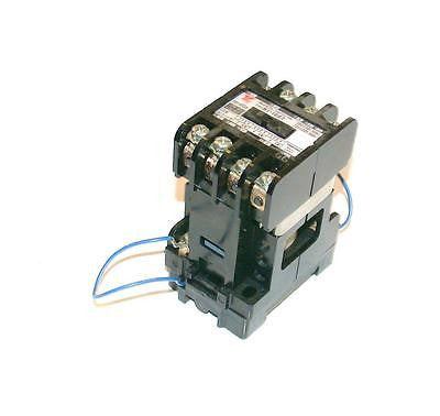 YASKAWA MAGNETIC CONTACTOR 20 AMP 220-230 VAC COIL MODEL HI-10ET