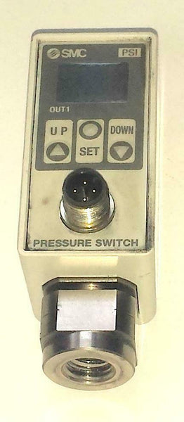 SMC ISE70-N02-65-P Digital Display Pressure Switch 12-24 VDC 0-50 PSI