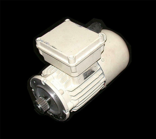 Hew RF63L/8-B4 3-Phase AC Motor 0.9 KW 1.2 HP 230/460 VAC