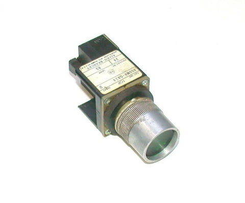 ALLEN BRADLEY 800MR-QA24 GREEN MOMENTARY PUSHBUTTON 1 N.O. 1 N.C.CONTA
