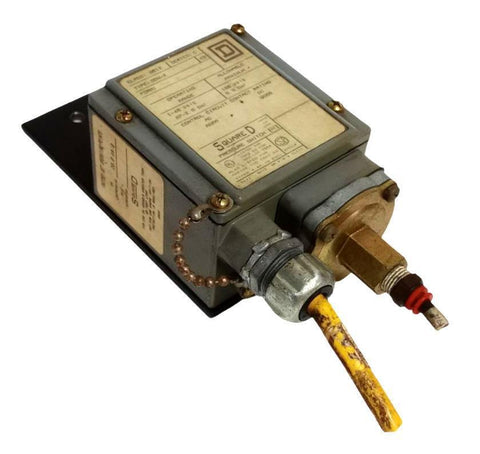 Square D 9012 GDW-2 Series C Pressure Switch 1-40 PSI Range 100 PSI Ma