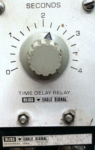 Bliss Eagle Signal E15450 Time Delay Relay 0-4 Seconds 120 Volts 15 RP