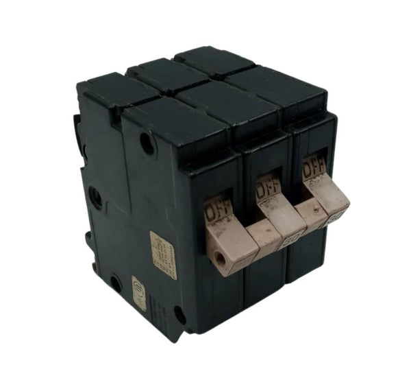 Cutler-Hammer CH330 3 Pole Circuit Breaker 30A 240VAC 3 PH Plug-In Mou