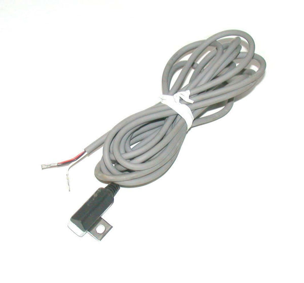 SMC D-F5P MAGNETIC AUTO SWITCH SENSOR 3-WIRE