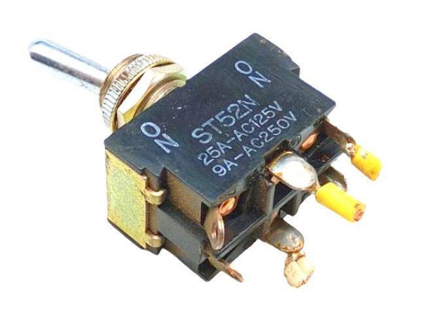 Fujisoku ST52N Toggle Switch DPDT 9-25A 125/250VAC