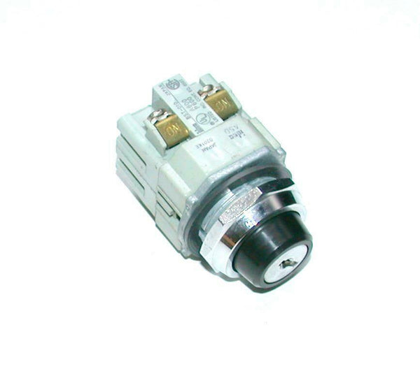 Idec BST-001 BST-010 2-Position Maintained Key Switch NO KEY 1 N.O. 1 ...