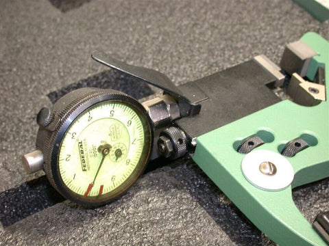 Federal 0 - 1" .0001" Dial Snap Gage 300P-1 W/ C2I Indicator & Case