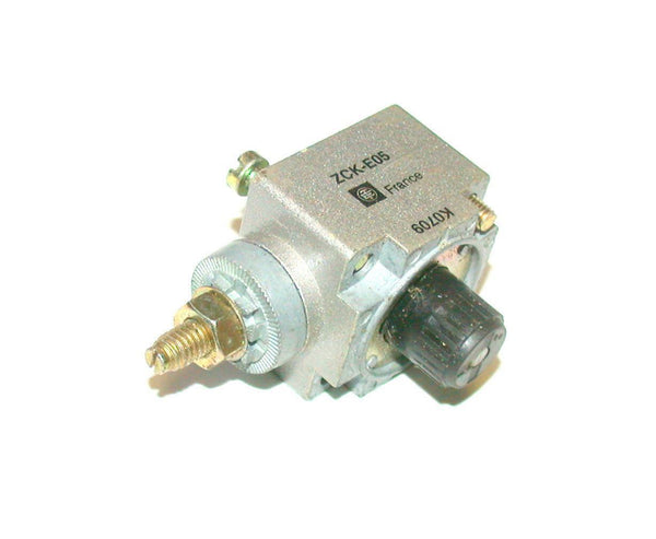TELEMECANIQUE ZCK-E05 LIMIT SWITCH OPERATOR HEAD